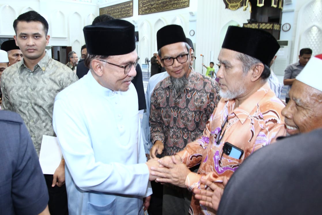 Tiada perubahan dasar dalam isu kalimah Allah - Utusan Malaysia Tiada perubahan dasar dalam isu kalimah Allah - Utusan Malaysia