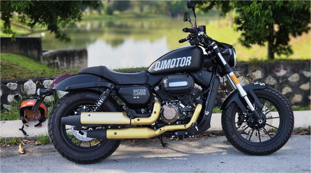 QJ MOTOR SRV250S – Klon kruiser Amerika terbaik