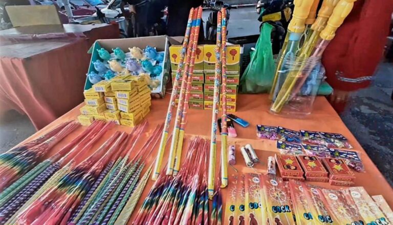 115 permohonan permit jualan mercun, bunga api - Utusan Malaysia