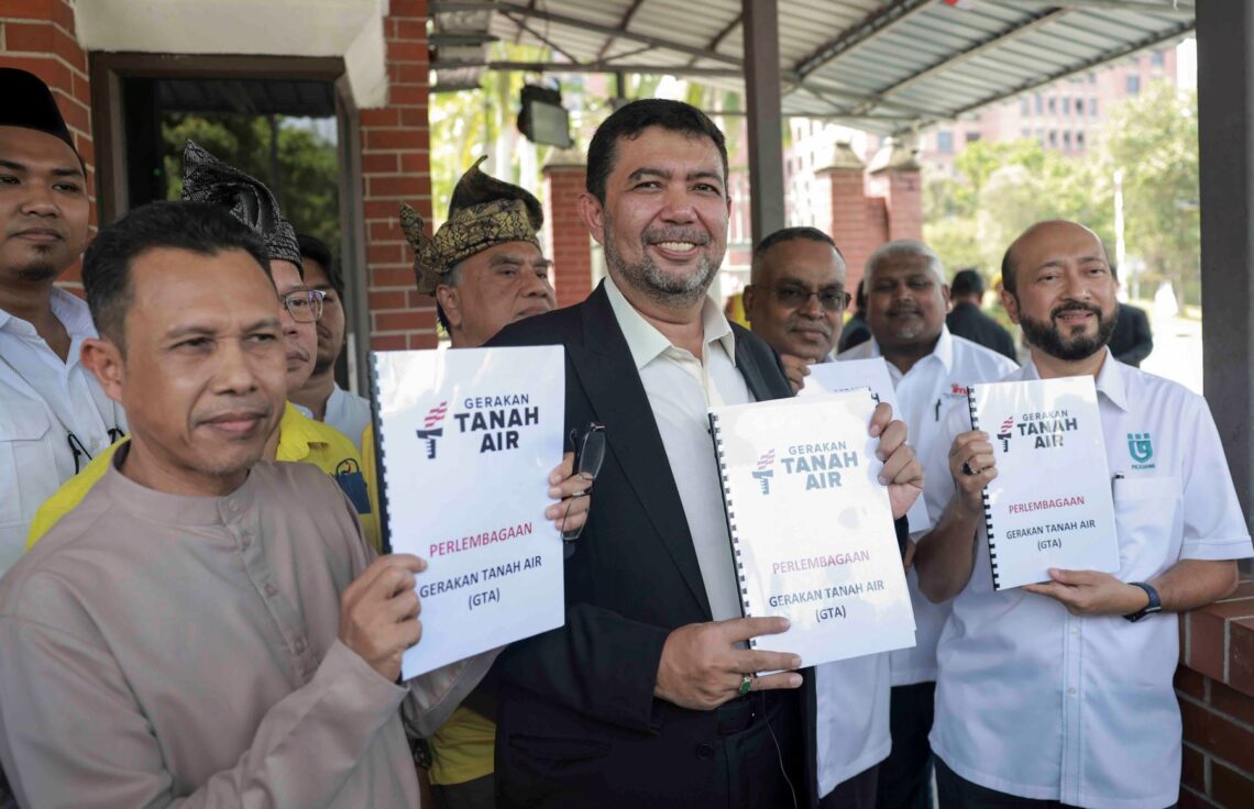 Penggunaan tatabahasa salah pada papan tanda - Utusan Malaysia