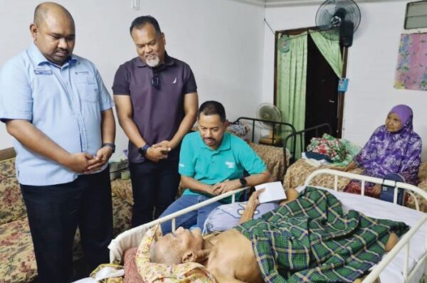 200 keluarga asnaf terima sumbangan YBR