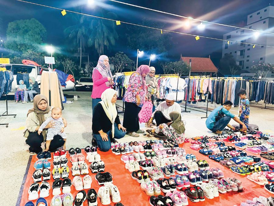 Barangan bundle boleh jadi baju raya