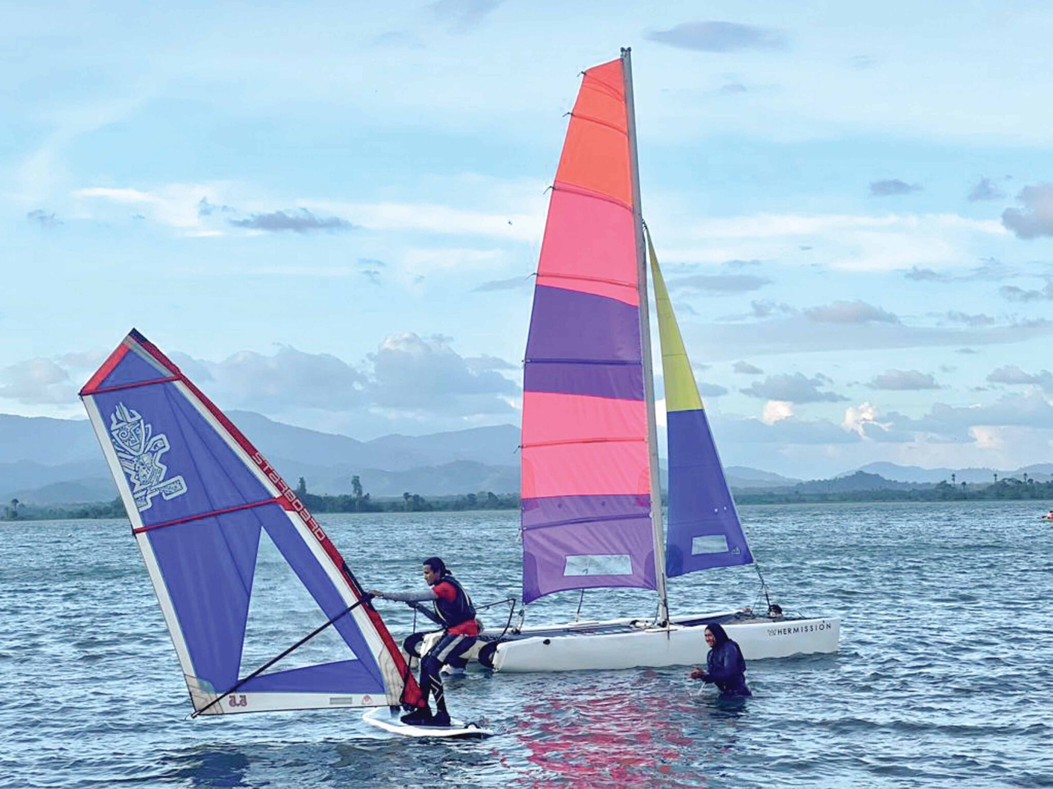 Perahu layar pertama di Malaysia layari tasik - Utusan Malaysia