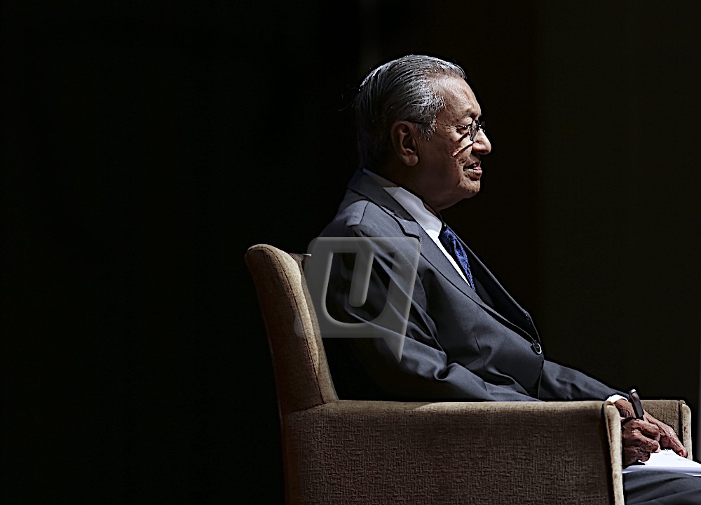 Lynas dan Forest City: Tun M Jangan 'Double Standard' - Utusan Malaysia