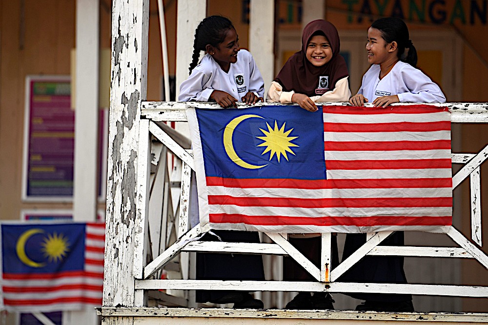 Faham erti laungan merdeka - Utusan Malaysia