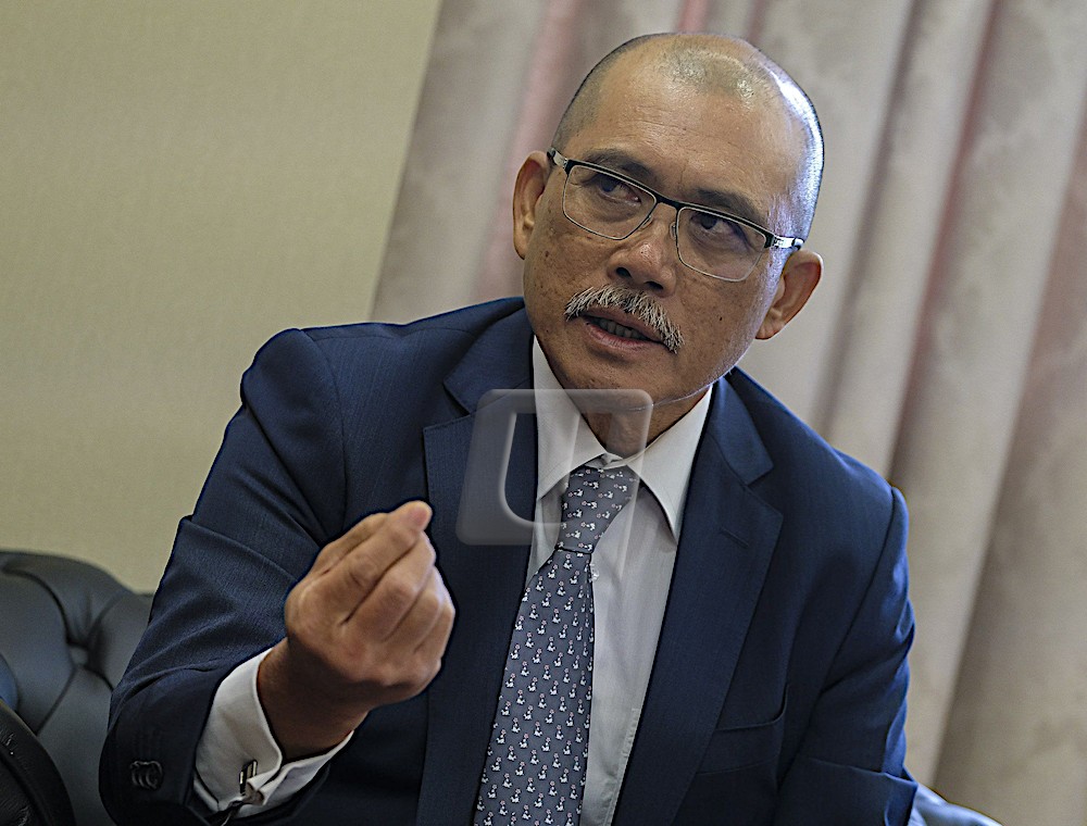 Penyokong kerajaan mahu Pengerusi PAC ditukar - Utusan Malaysia Penyokong kerajaan mahu Pengerusi PAC ditukar - Utusan Malaysia
