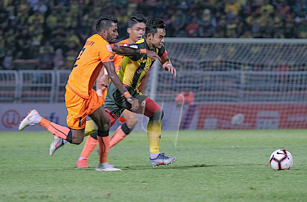 Cabaran lebih getir menanti Lang Merah - Utusan Malaysia