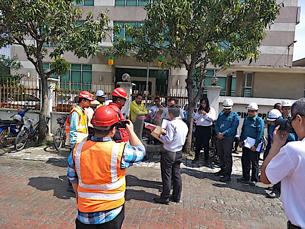 Lapan kilang simen di Jalan Chan Sow Lin diberi notis - Utusan Malaysia