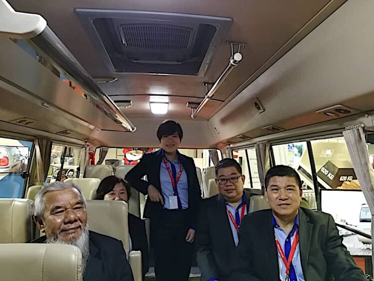 Bas mini eksklusif di Malaysia - Utusan Malaysia