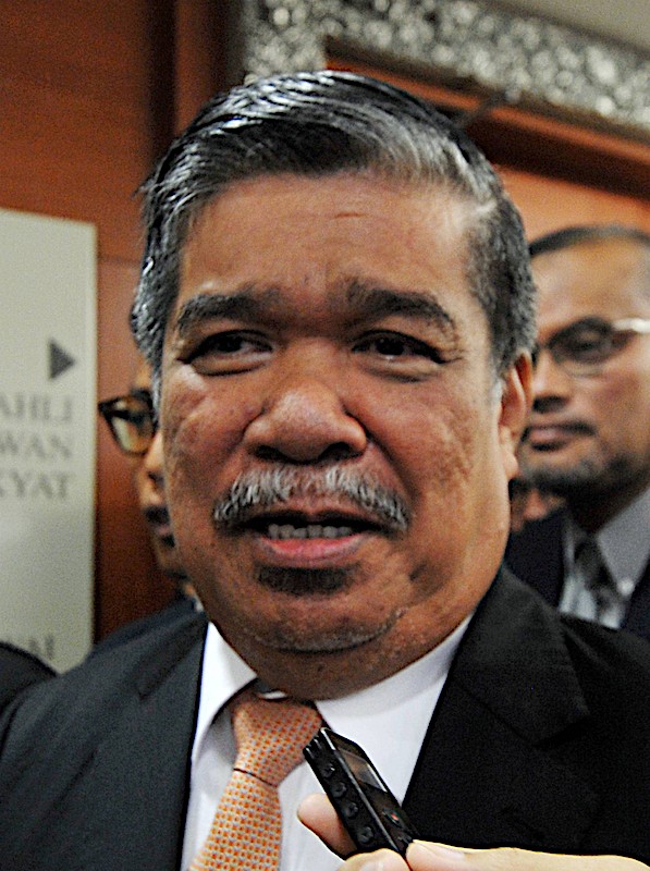 Aset ATM ketinggalan - Utusan Malaysia