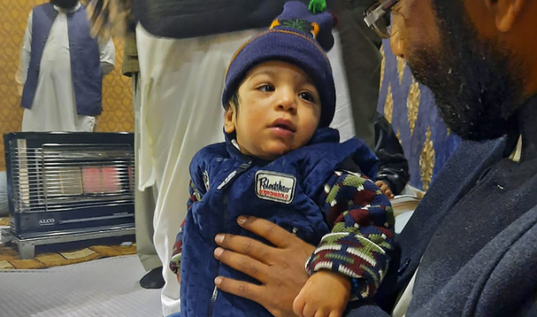 Abdullah pulang ke pangkuan keluarga - Utusan Malaysia