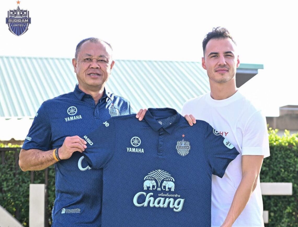 Cools sertai Buriram United