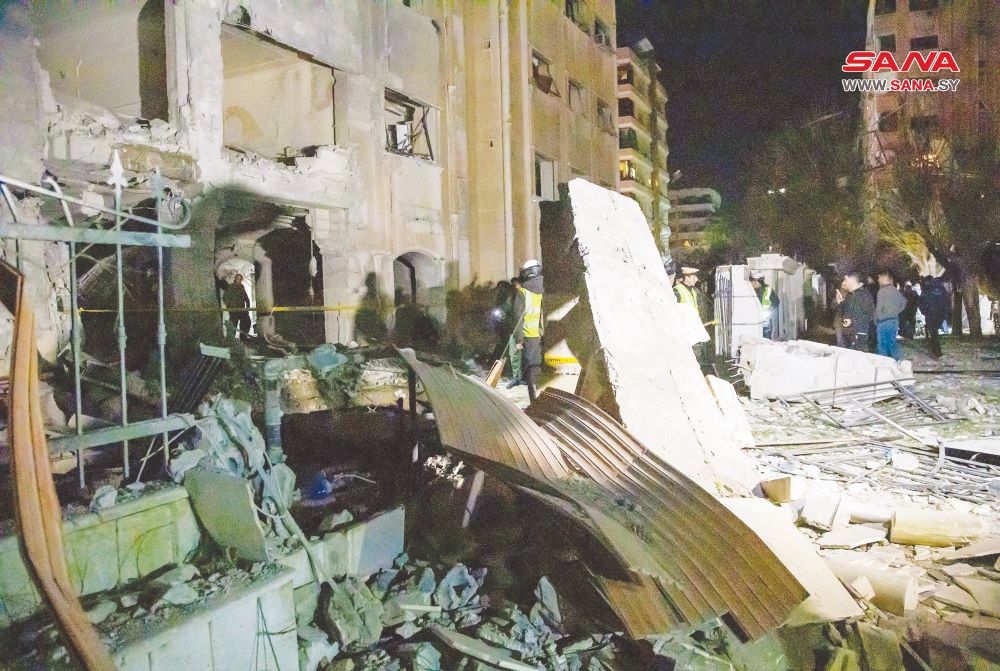 Lima maut kota Damsyik dibedil Israel