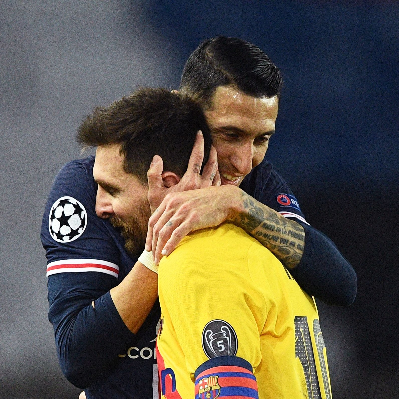 Air mata Messi iringi penyingkiran Barcelona - Utusan Malaysia