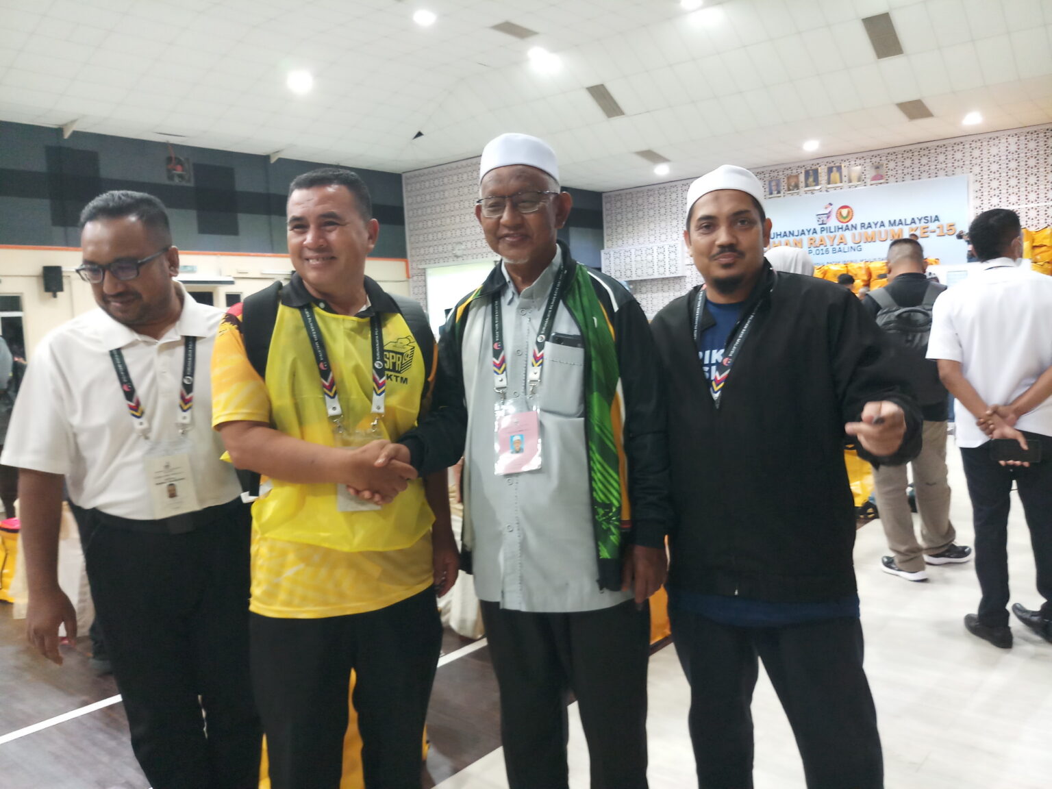 [Rasmi] Azeez Rahim kalah kepada calon PN di Baling - Utusan Malaysia
