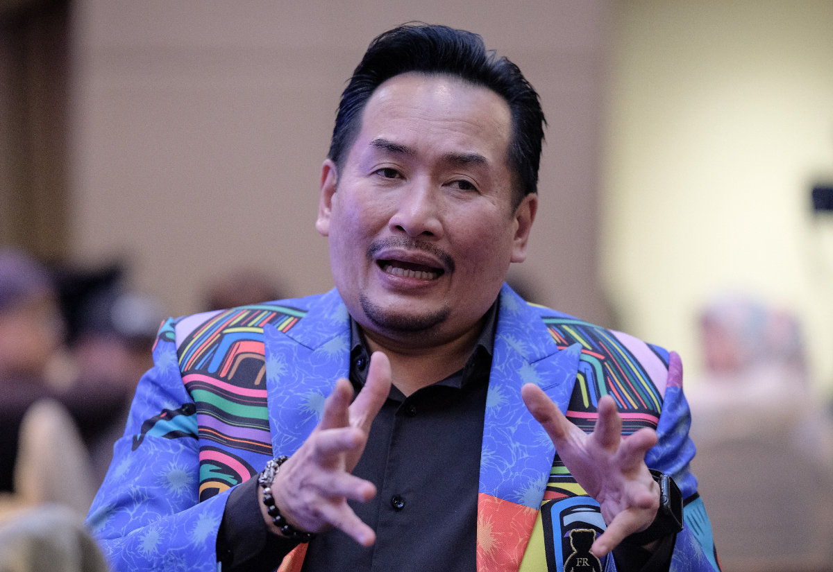 Jangan 'menyundalkan' dunia komedi - AC Mizal - Utusan Malaysia