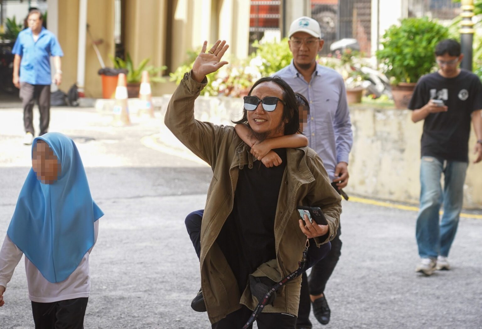 Kes Radhi OAG selesai, bekas isteri tarik balik kes