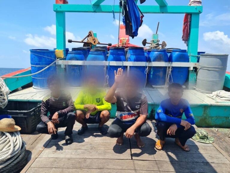 Bot nelayan Indonesia ceroboh perairan negara ditahan - Utusan Malaysia