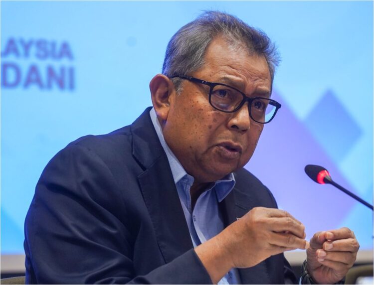 Awang Adek bersara Pengerusi SC, Mohammad Faiz ambil alih jawatan ...