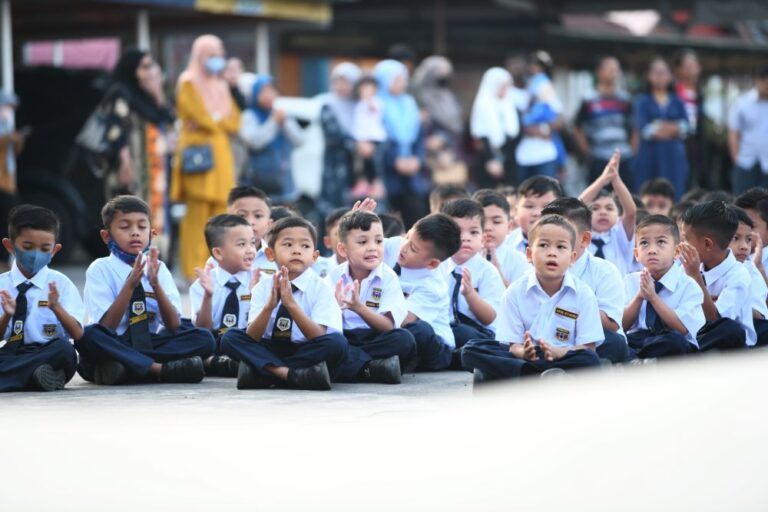 Tubuh pasukan khas di sekolah pantau, atasi kes buli
