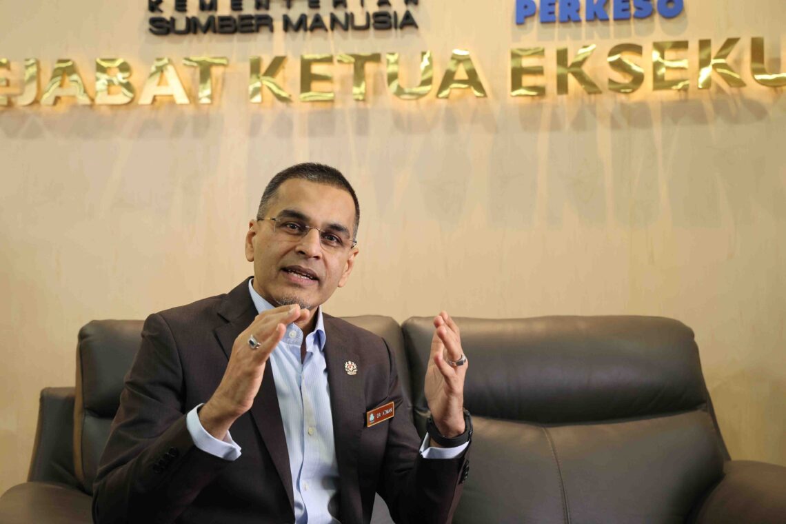 Mengapa pekerjaan informal perlu diformalkan - Utusan Malaysia