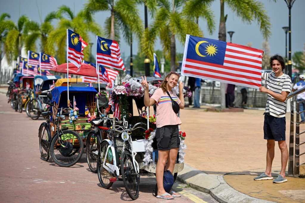 Hutang individu tinggi, negara berdepan bencana - Utusan Malaysia