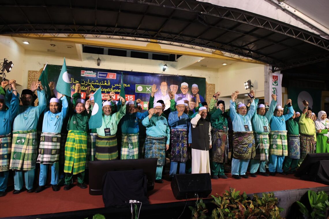 PRN: Ahmad, Nik Mohd. Amar, bekas Ketua Pengarah JLKN antara calon yang ...