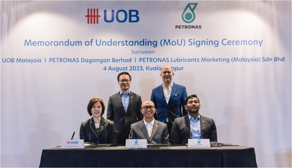 UOB, Petronas Dagangan jalin perkongsian strategik