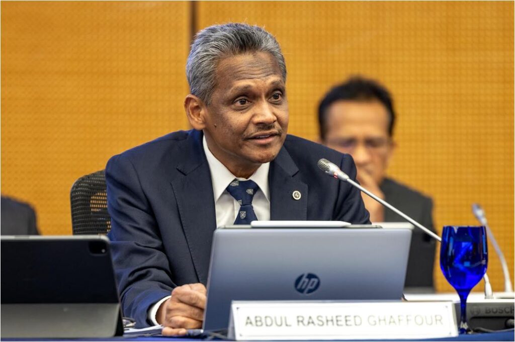 Permohonan lesen insurans, takaful digital dapat sambutan - Utusan Malaysia