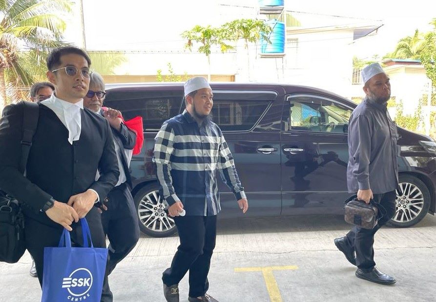 Kes Ebit Lew : 436 gambar tangkap layar mungkin dikacau -Saksi