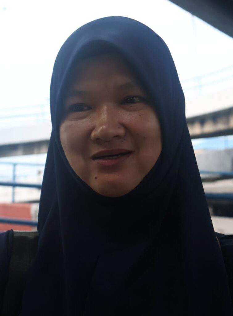 Penumpang teruja, gembira guna feri baharu Pulau Pinang - Utusan Malaysia