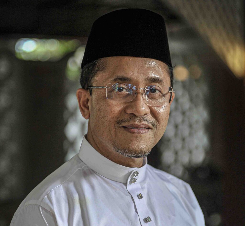 Jangan aniaya anak cucu jika silap pilih - Utusan Malaysia