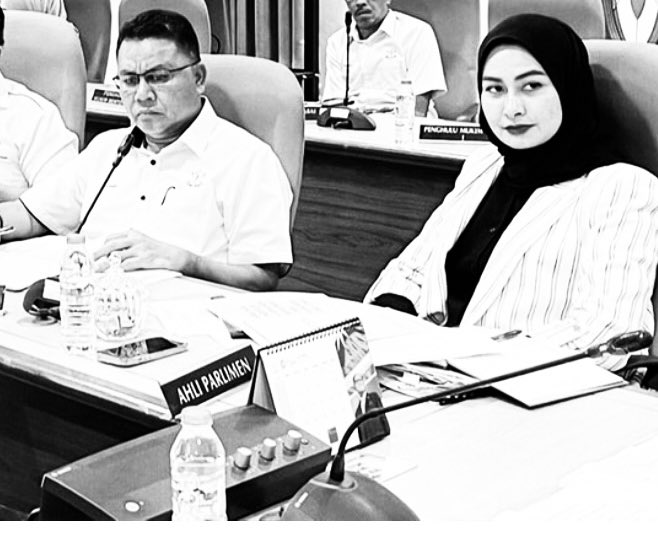 Young Syefura sedih rakan terkorban nahas pesawat - Utusan Malaysia