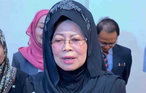 Inisiatif manfaat kesihatan KGC golongan warga emas di Sarawak