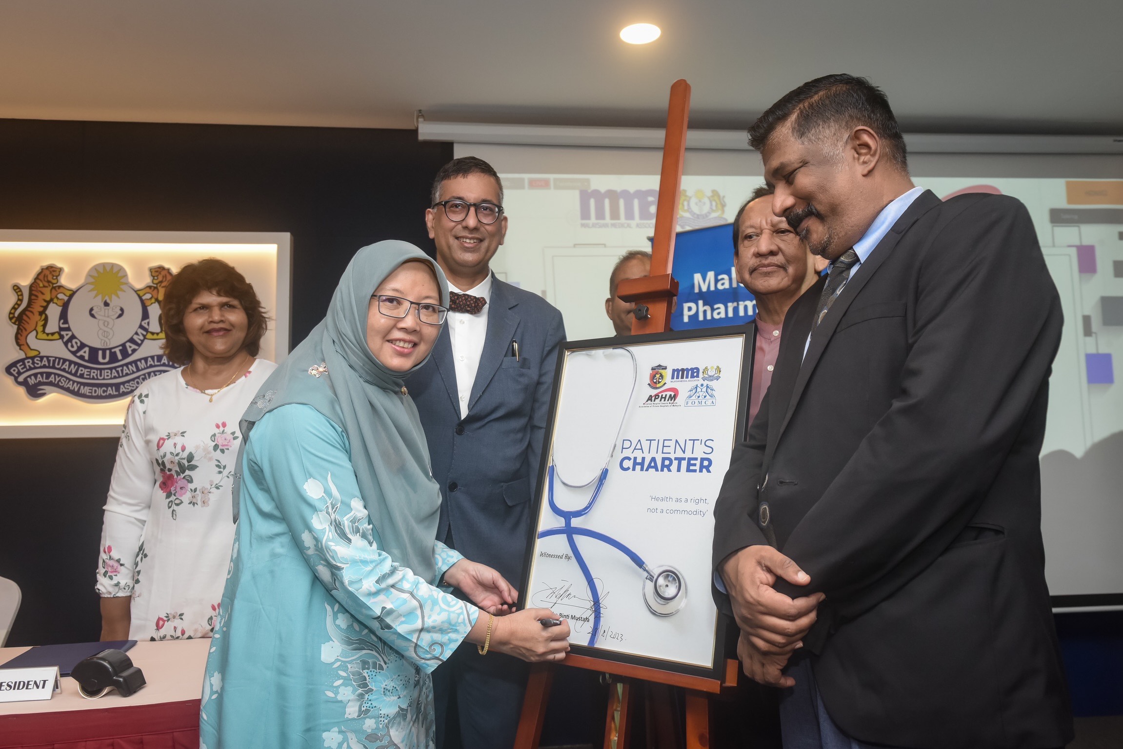 KKM syor pesakit tahu hak sebagai pengguna - Utusan Malaysia