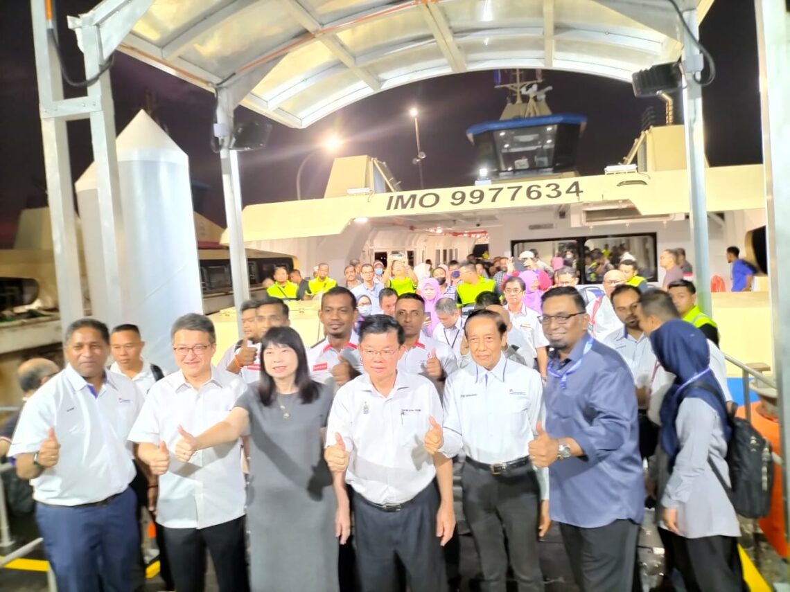 Feri baharu Pulau Pinang beroperasi secara rasmi hari ini - Utusan Malaysia
