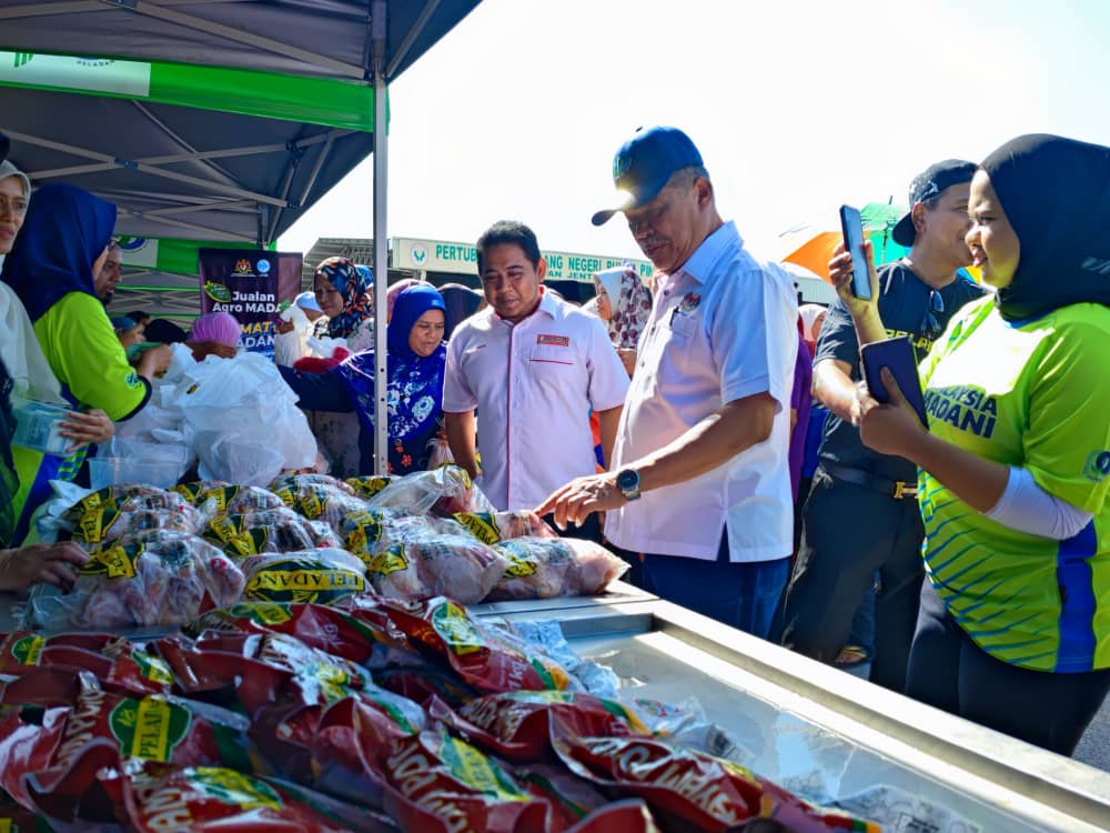Bekalan beras dijangka stabil dalam tempoh sebulan - Utusan Malaysia