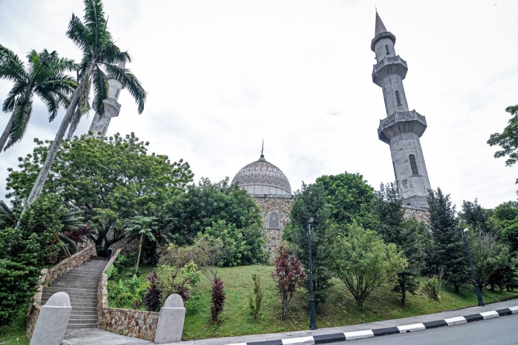 Al-Mukarramah hasil inspirasi Masjid Biru - Utusan Malaysia