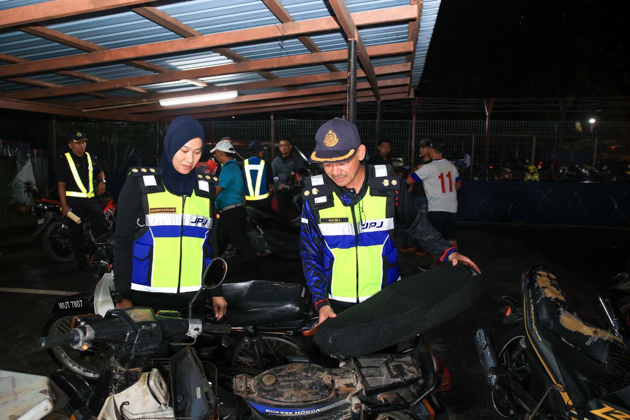 JPJ Kelantan sita 422 buah kenderaan digunakan warga asing