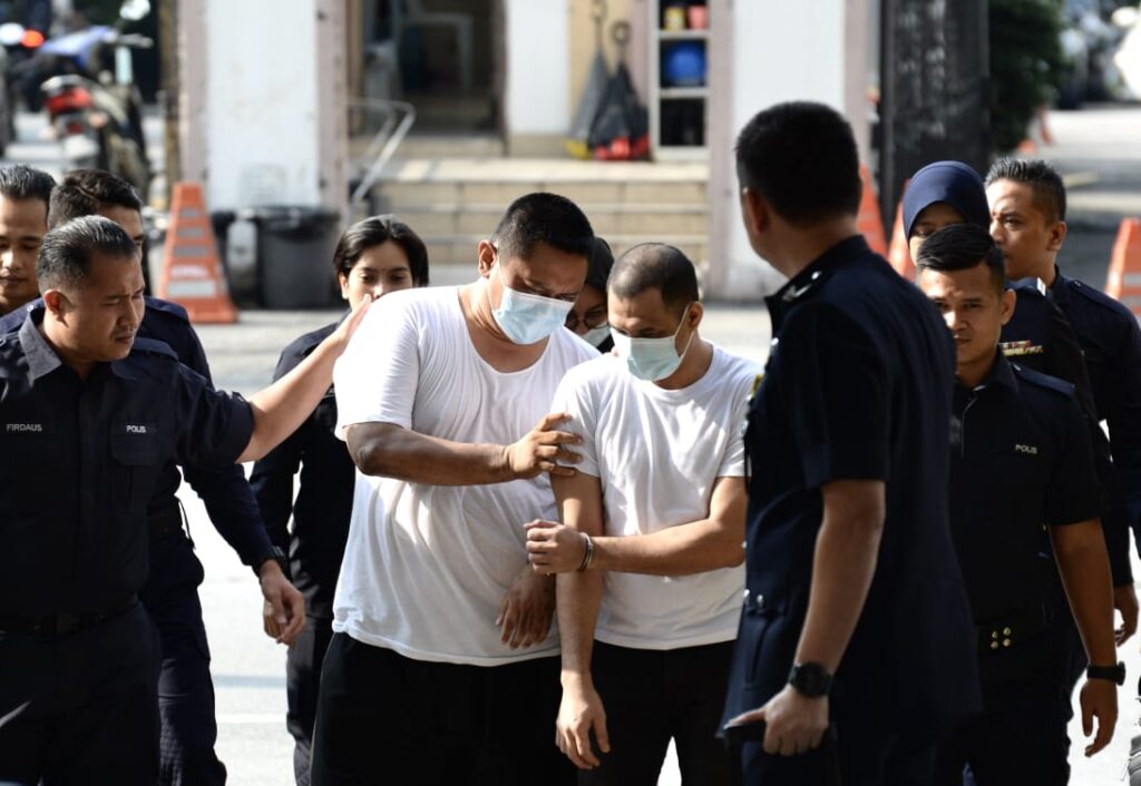 3 rakan didakwa atas pertuduhan pengubahan wang haram lebih RM250,000 - Utusan Malaysia