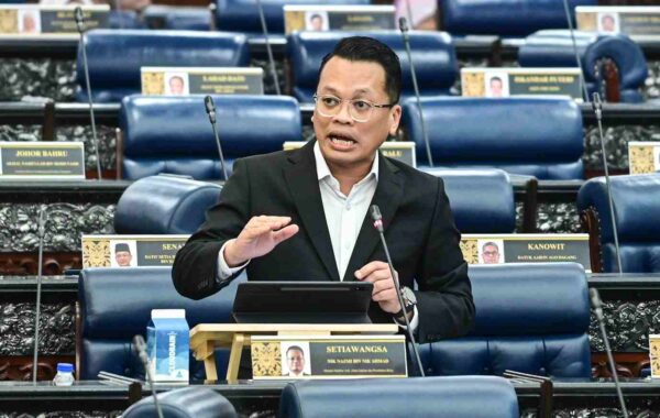 Lantikan politik dalam GLC bersyarat