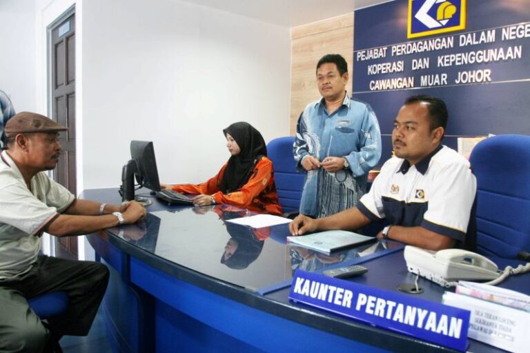 Bayar pencen bersara pilihan lebih awal dari 55 ke 50 tahun