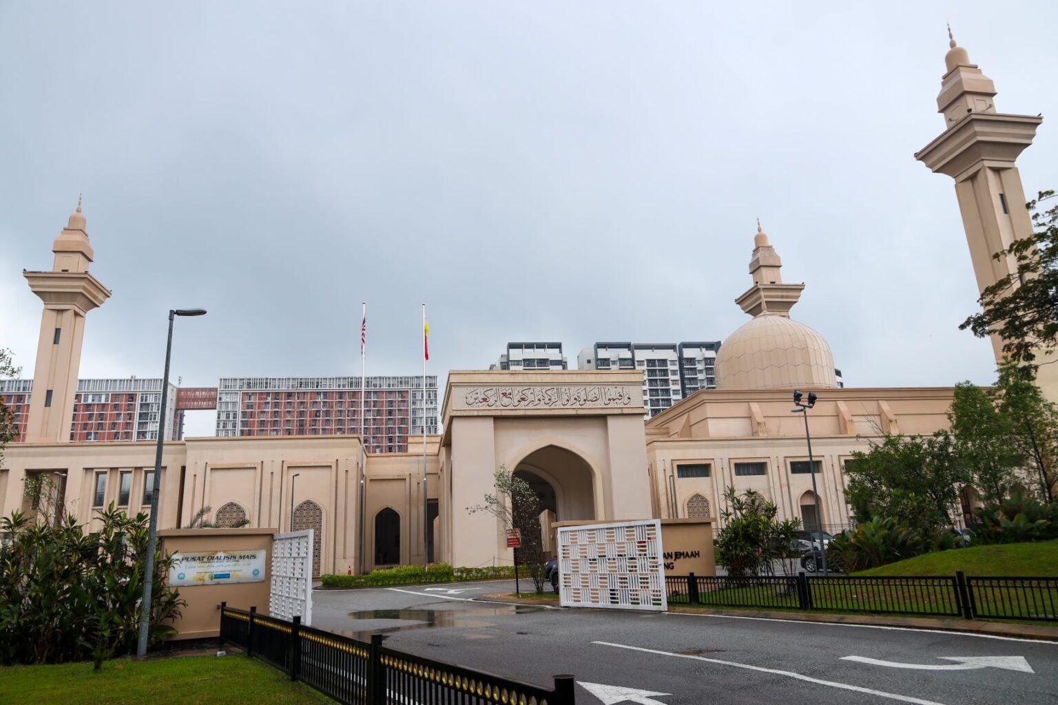Masjid Bukit Jelutong tonjol seni bina Asia Barat, tradisi Melayu