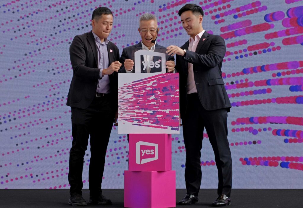 Yes 5G tawar pelan paling berbaloi untuk semua, pakej iPhone serendah RM21