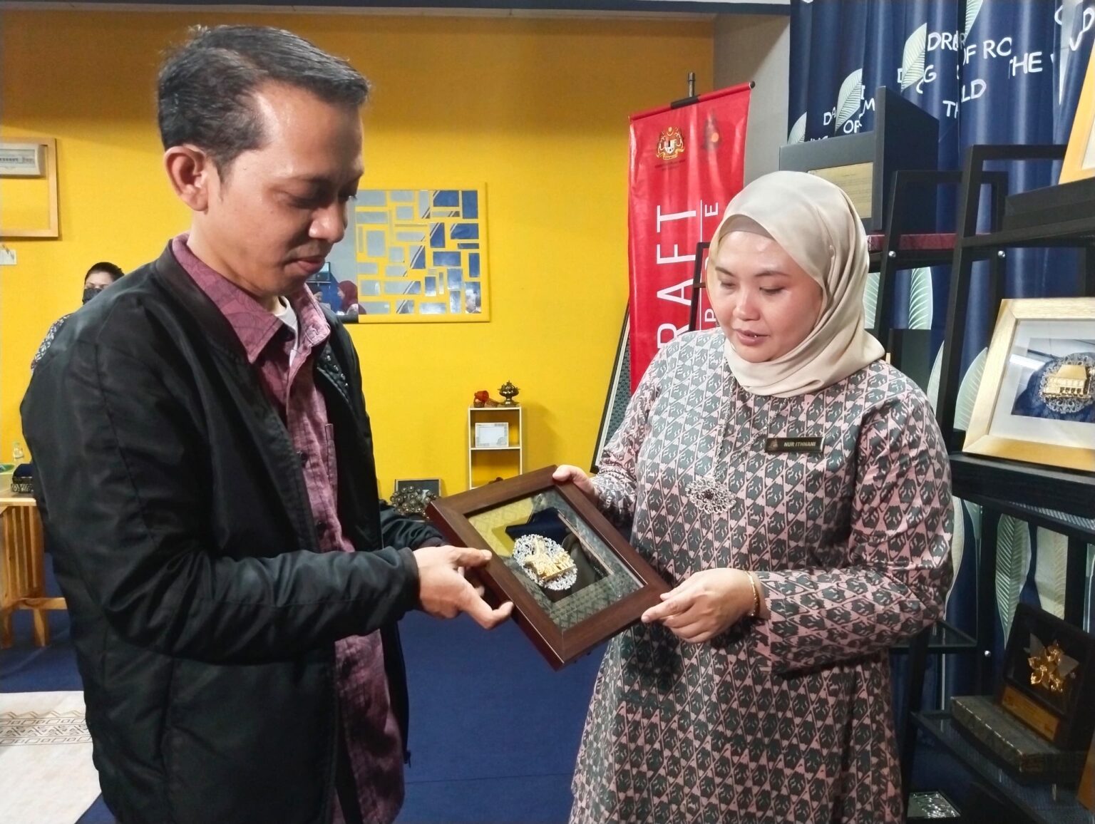 Hasilkan lebih banyak produk kraf beridentiti Melaka