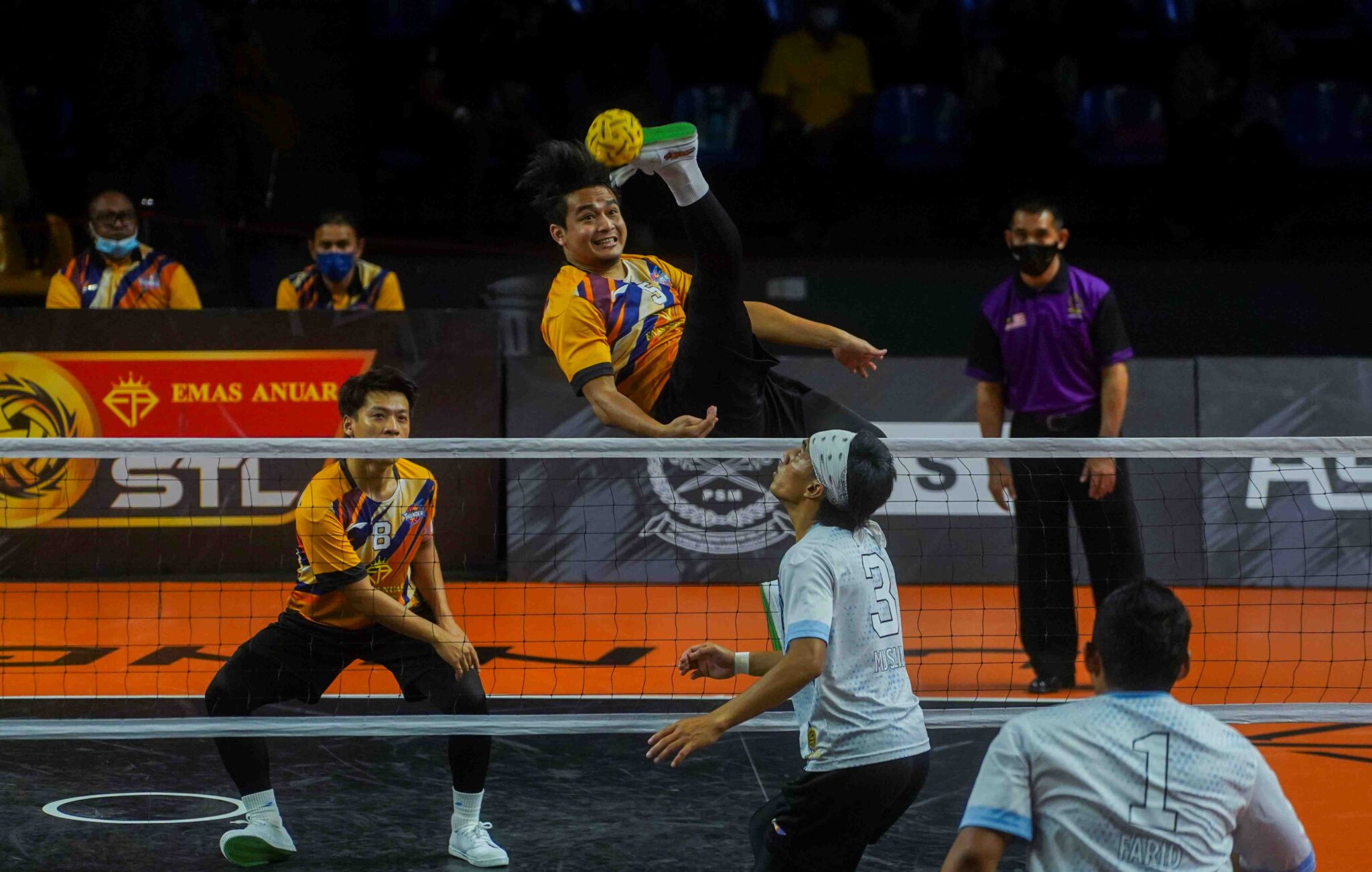 Rejaman Azlan bukan ‘cap ayam’