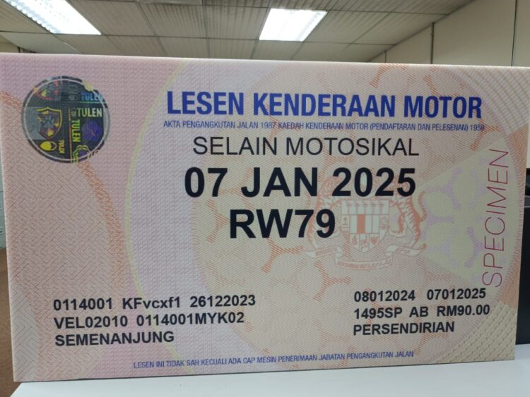 Bentuk baharu cukai jalan, lesen memandu fizikal - Utusan Malaysia