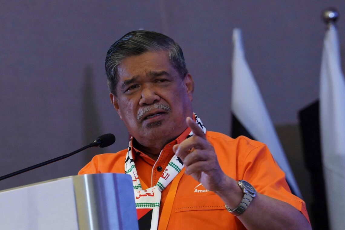 Mat Sabu ucap ‘tahniah’ pada AS sebab bom Syria, Iraq