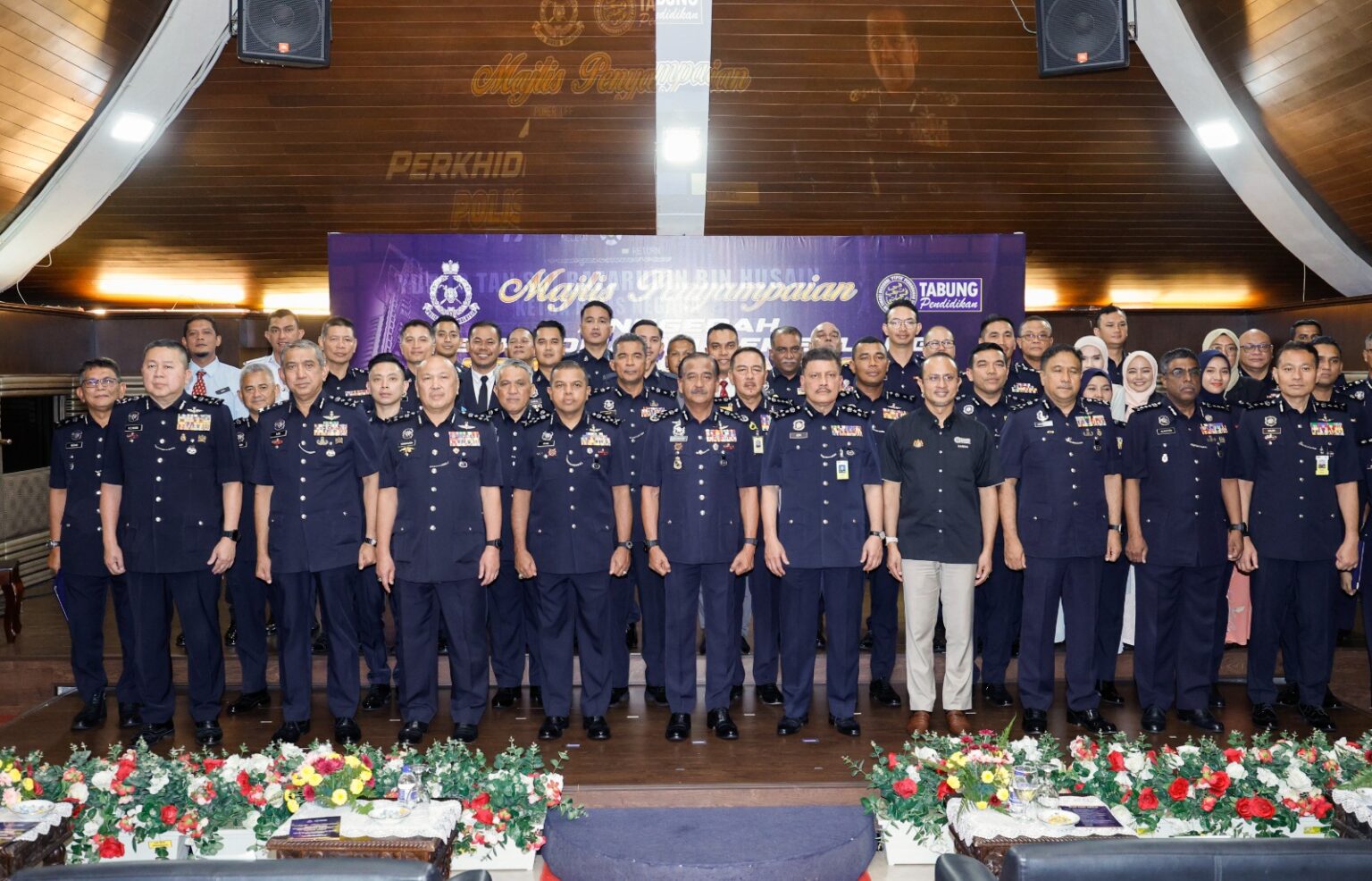 10,413 warga PDRM terima APC - Utusan Malaysia