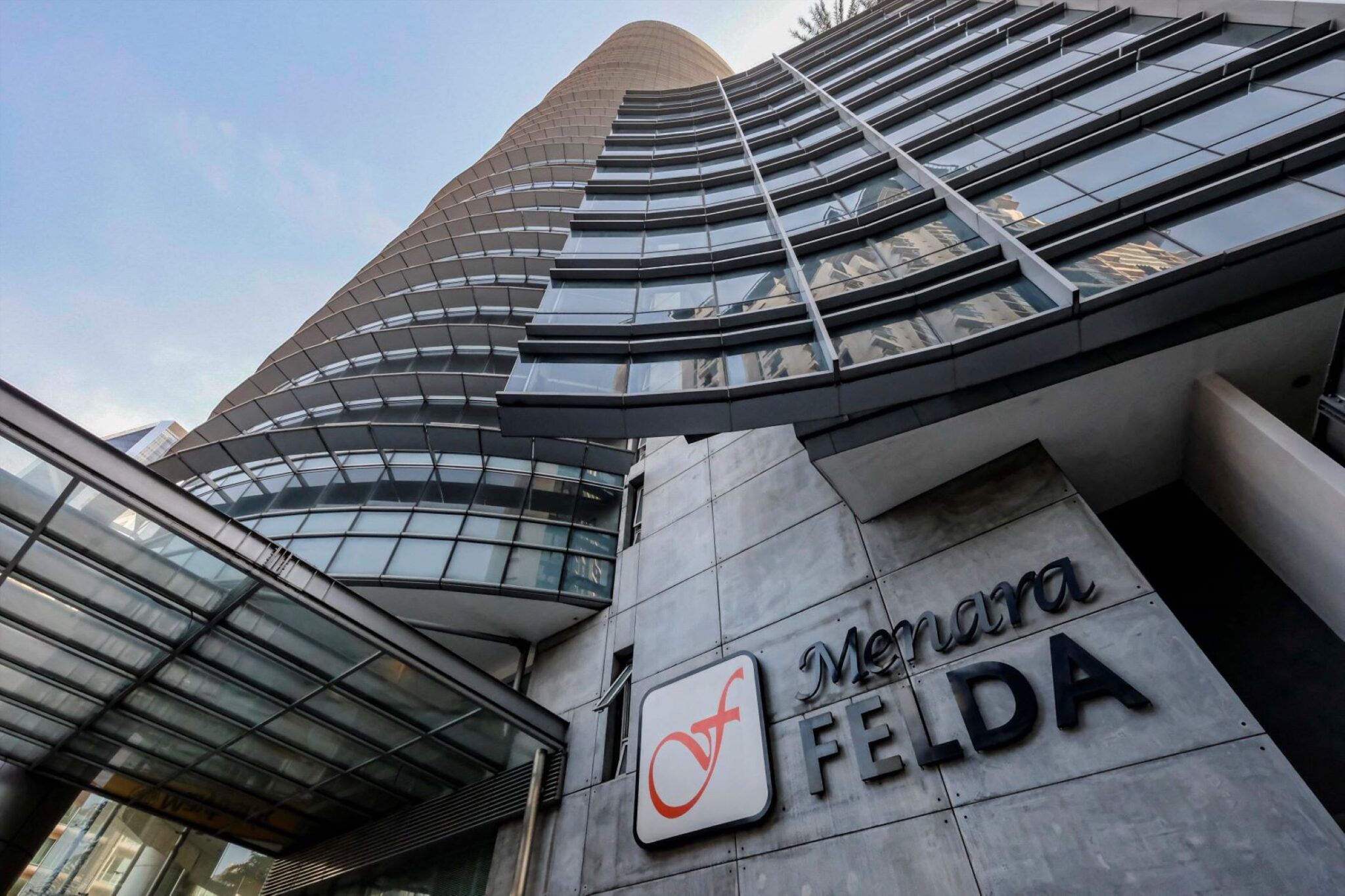 Pengurusan Felda perlu dirombak